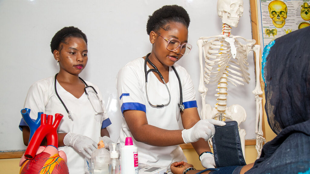 Home University (LearnPress) - HUIB